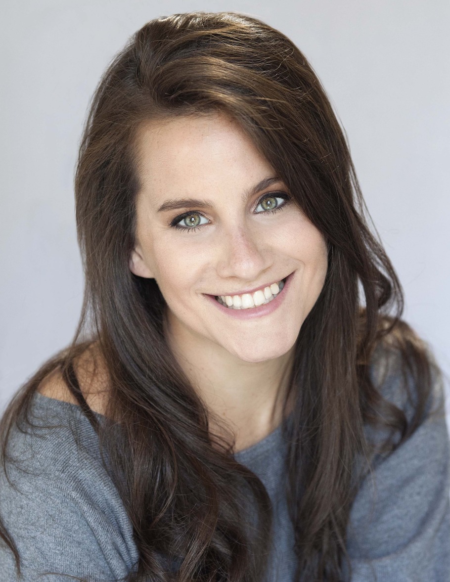 Travel Style: Maggie Parker