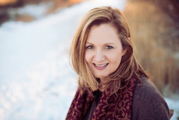 Travel Style: Lori Mayfield