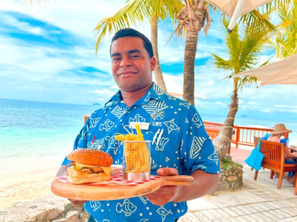 Hotel Review: Castaway Island, Fiji - JohnnyJet.com